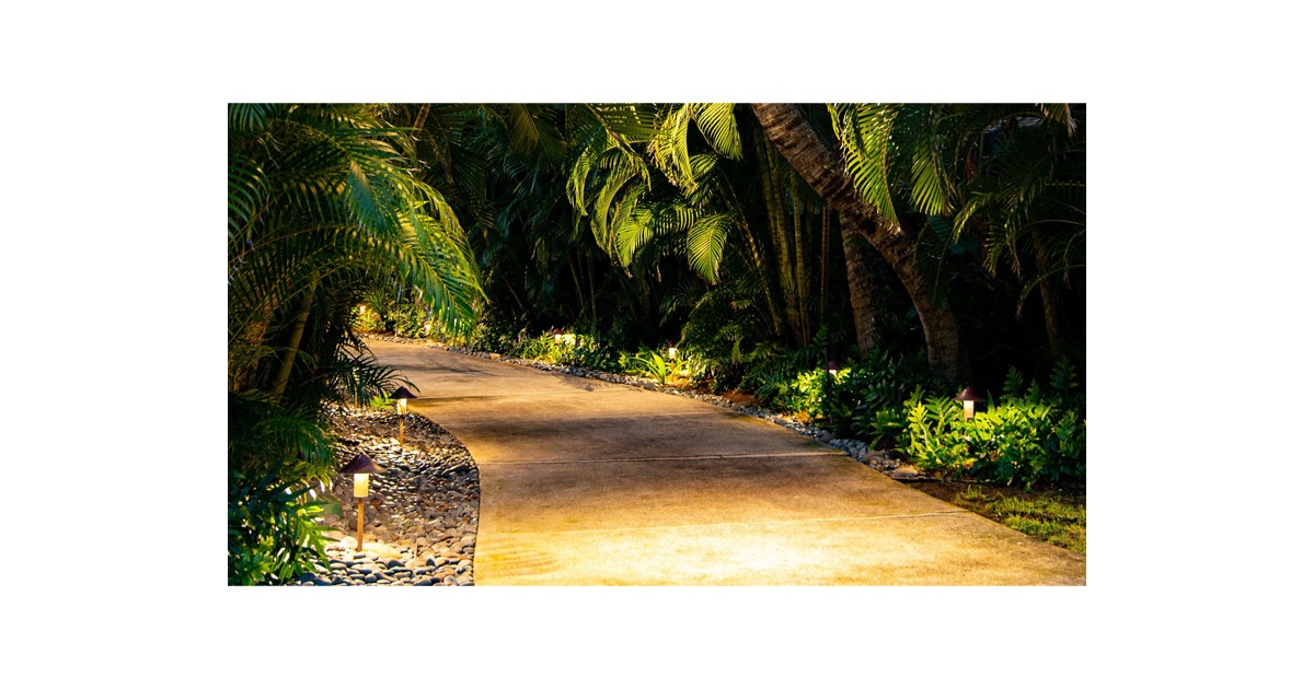 Luxurious Environmental Consciousness with Beachside Lighting ...
